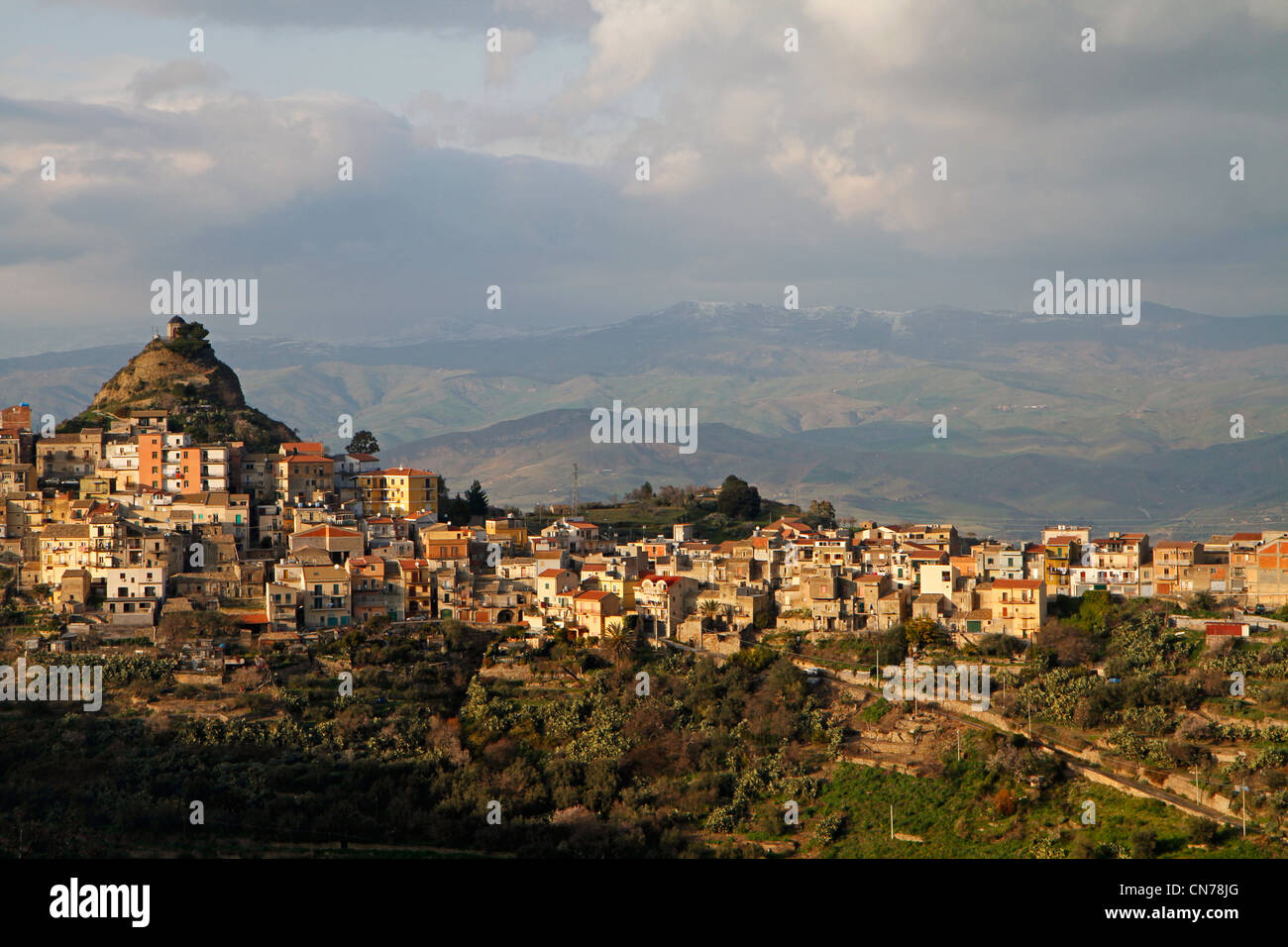 Centuripe in the province of Enna, Sicily, Italy Stock Photo - Alamy