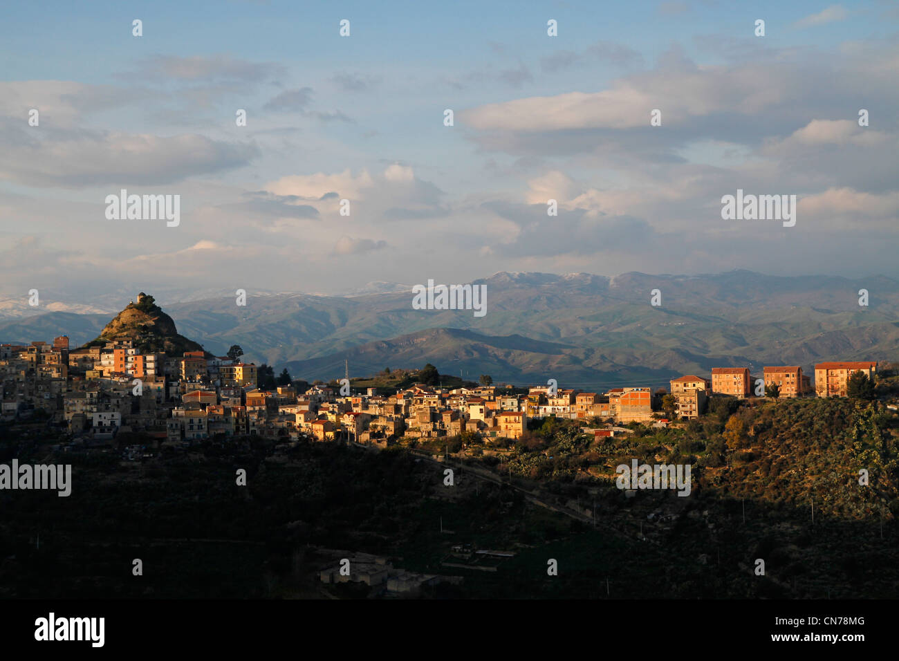Centuripe in the province of Enna, Sicily, Italy Stock Photo - Alamy