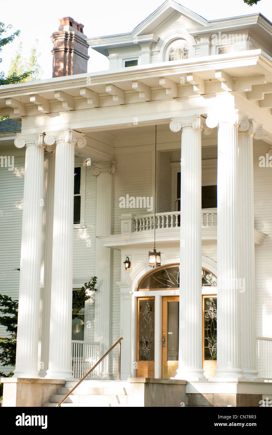 Small Mansion High Resolution Stock Photography and Images - Alamy