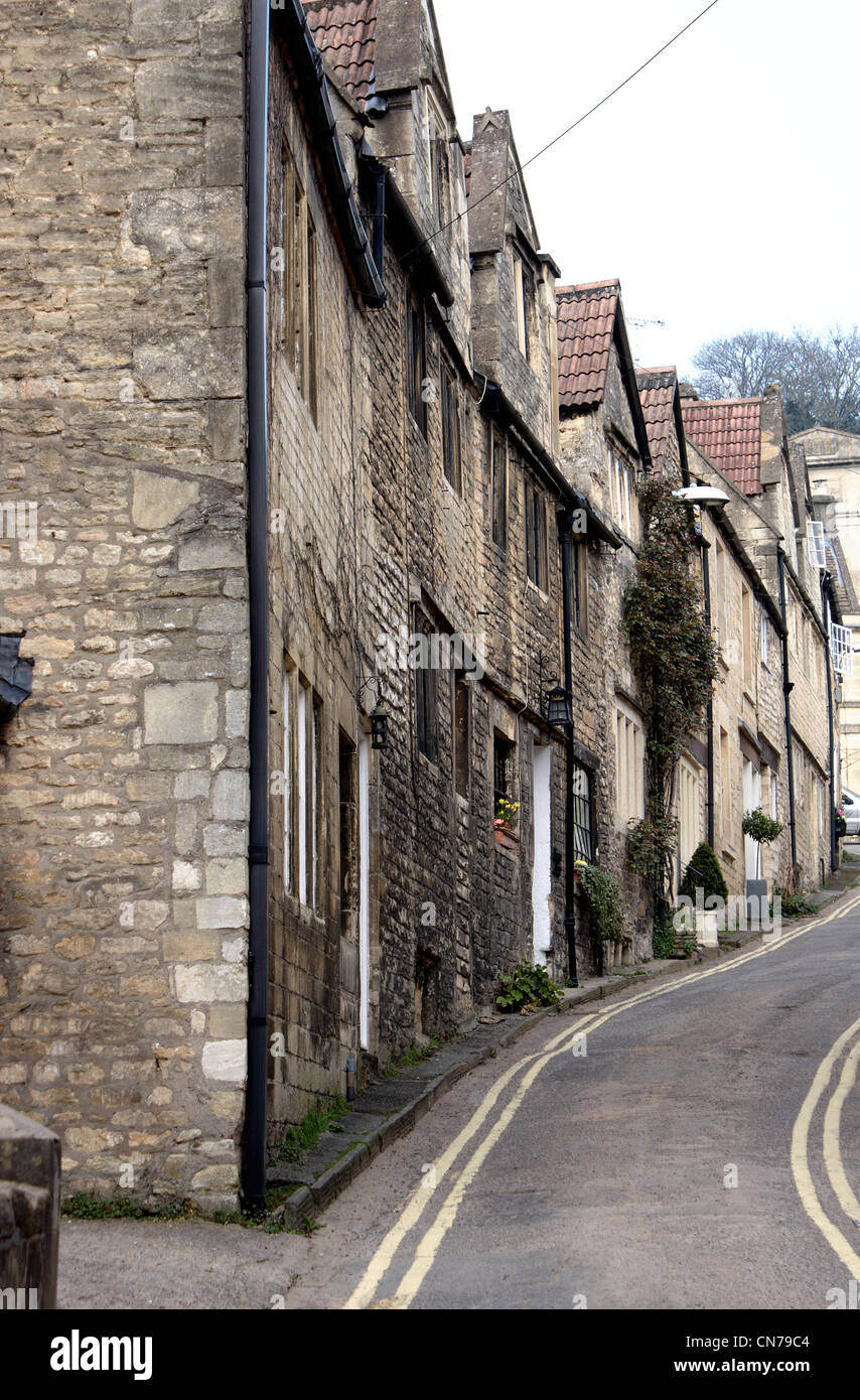 British terraced houses hi-res stock photography and images - Alamy