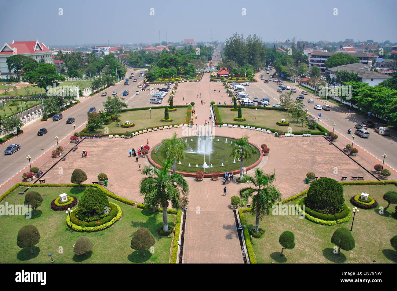 Lang Xang Avenue from top of Patuxai Gate (Monument Aux Morts), Thannon ...