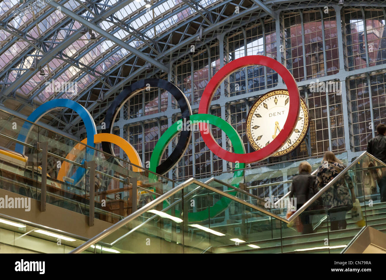 Olympic rings at London train station Stock Photo - Alamy