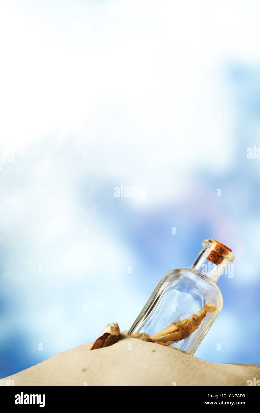 Message in a bottle Stock Photo - Alamy