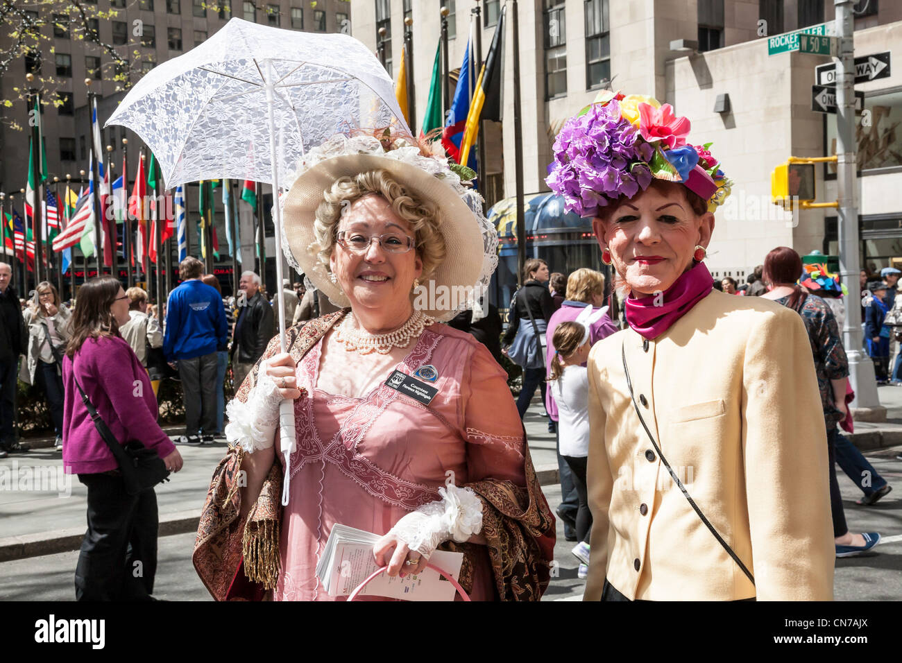 Easter rockefeller center manhattan new hi-res stock photography and ...
