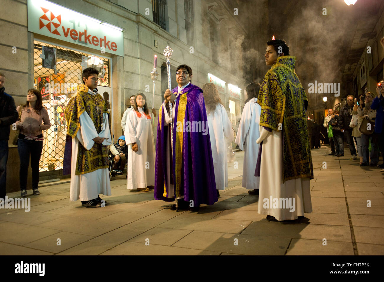 Priest and altar boy hi-res stock photography and images - Alamy