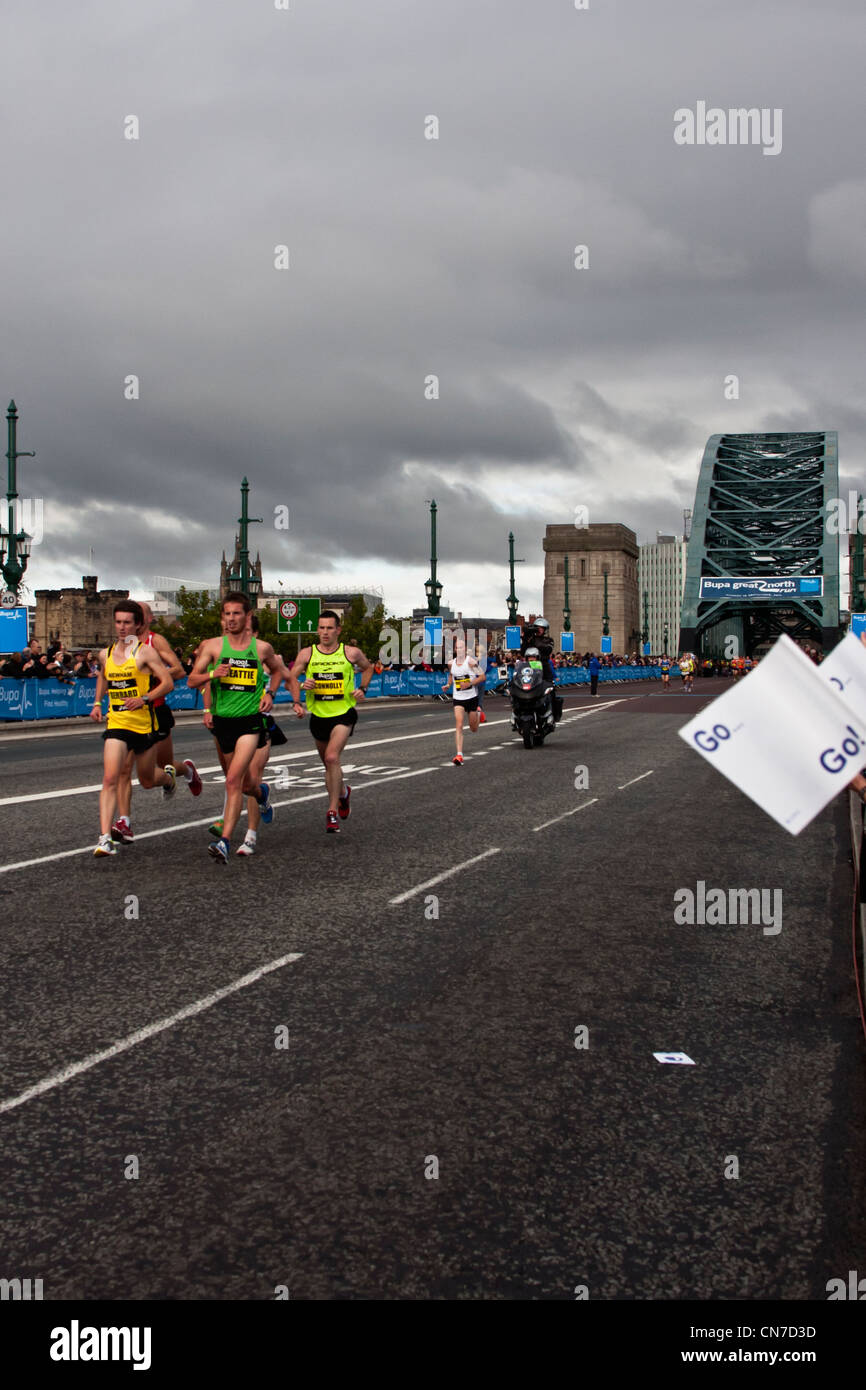 Great North Run 2011, runners in contention for the lead Stock Photo ...