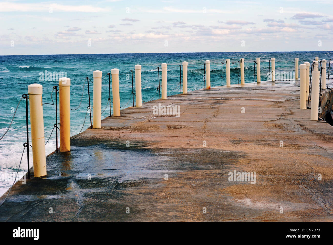 Florida ocean pier Stock Photo - Alamy