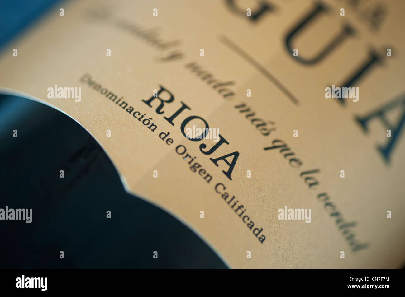 Closeup of Rioja gold wine label on a bottle Stock Photo - Alamy
