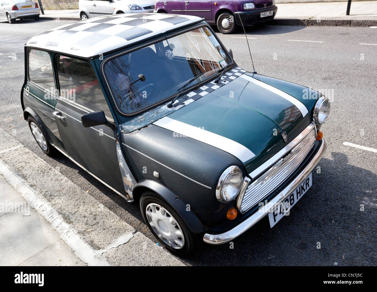 Classic mini cooper hi-res stock photography and images - Alamy