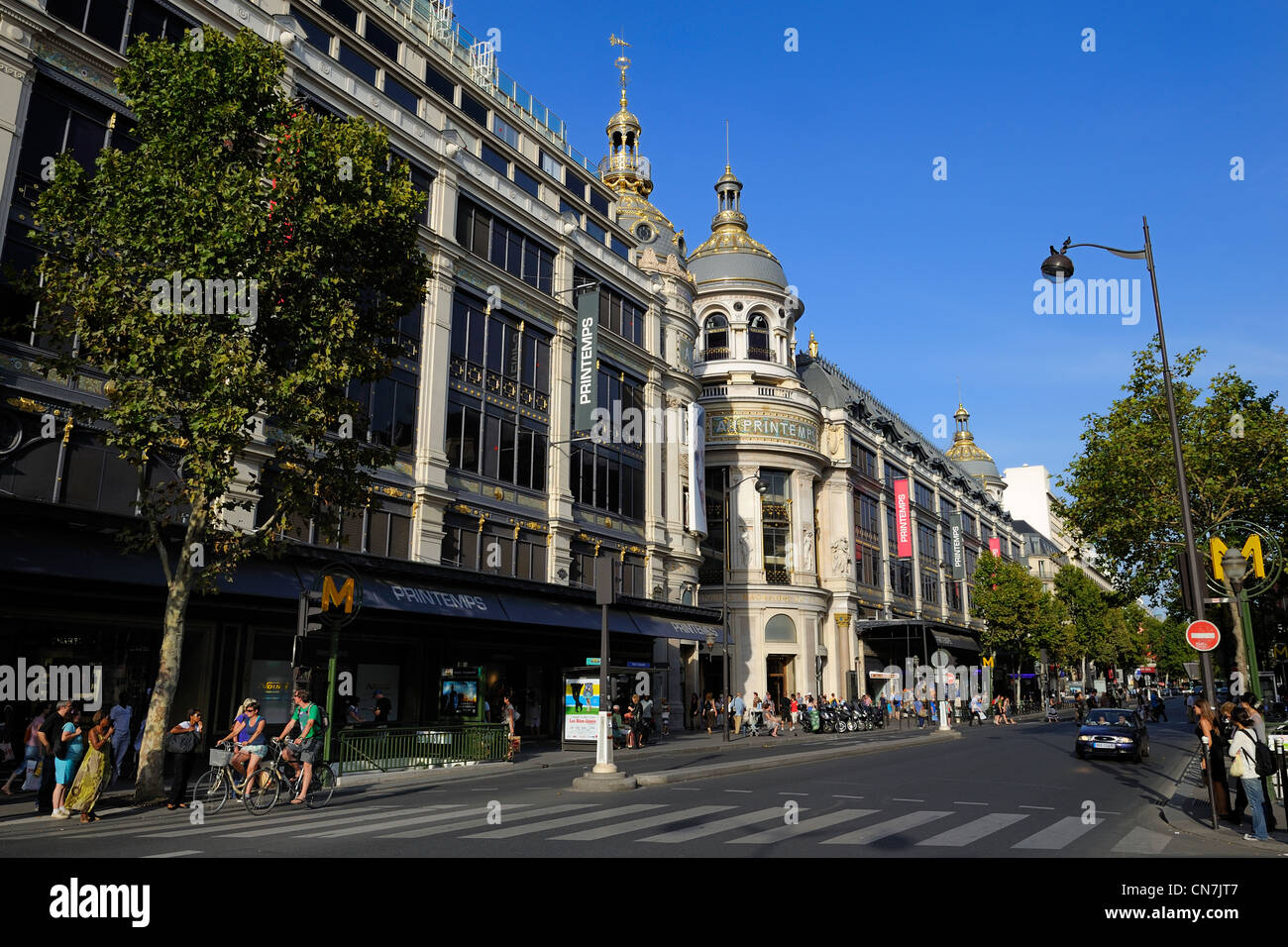 France, Paris, the gilded dome of the department store Le Printemps and ...
