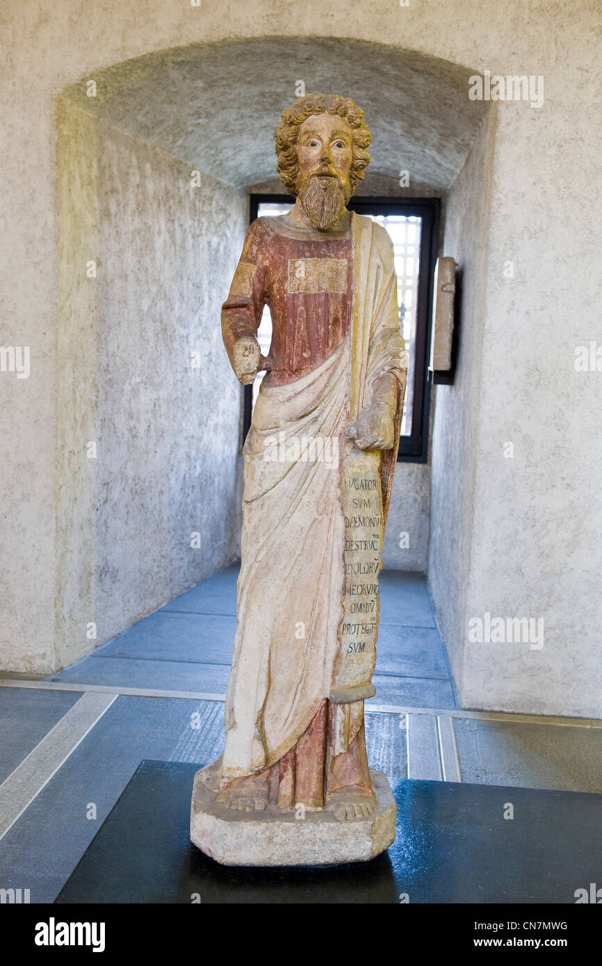 Verona italy castelvecchio interior hi-res stock photography and images ...
