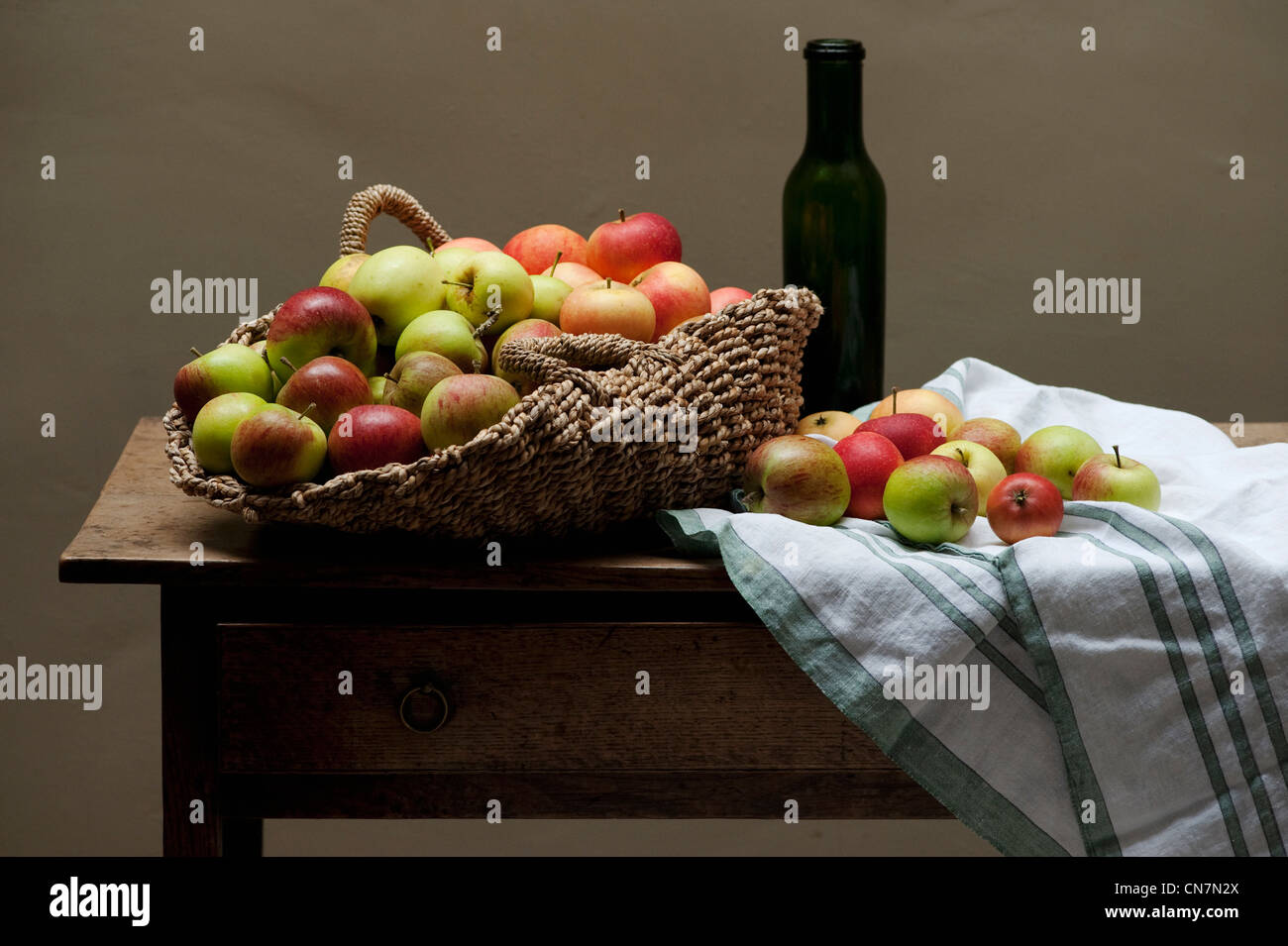 Apple wine hi-res stock photography and images - Alamy