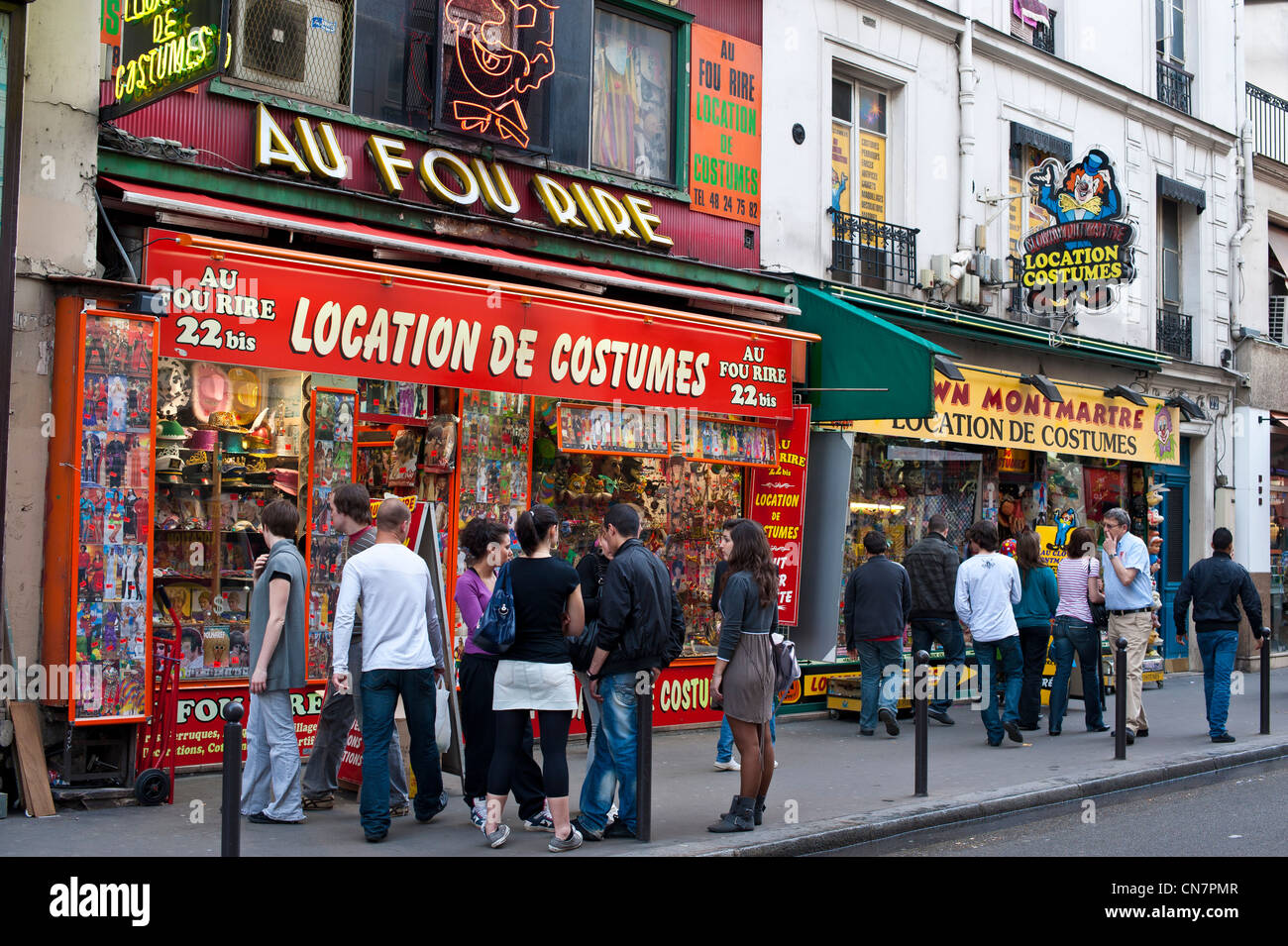 Rue faubourg montmartre hi-res stock photography and images - Alamy
