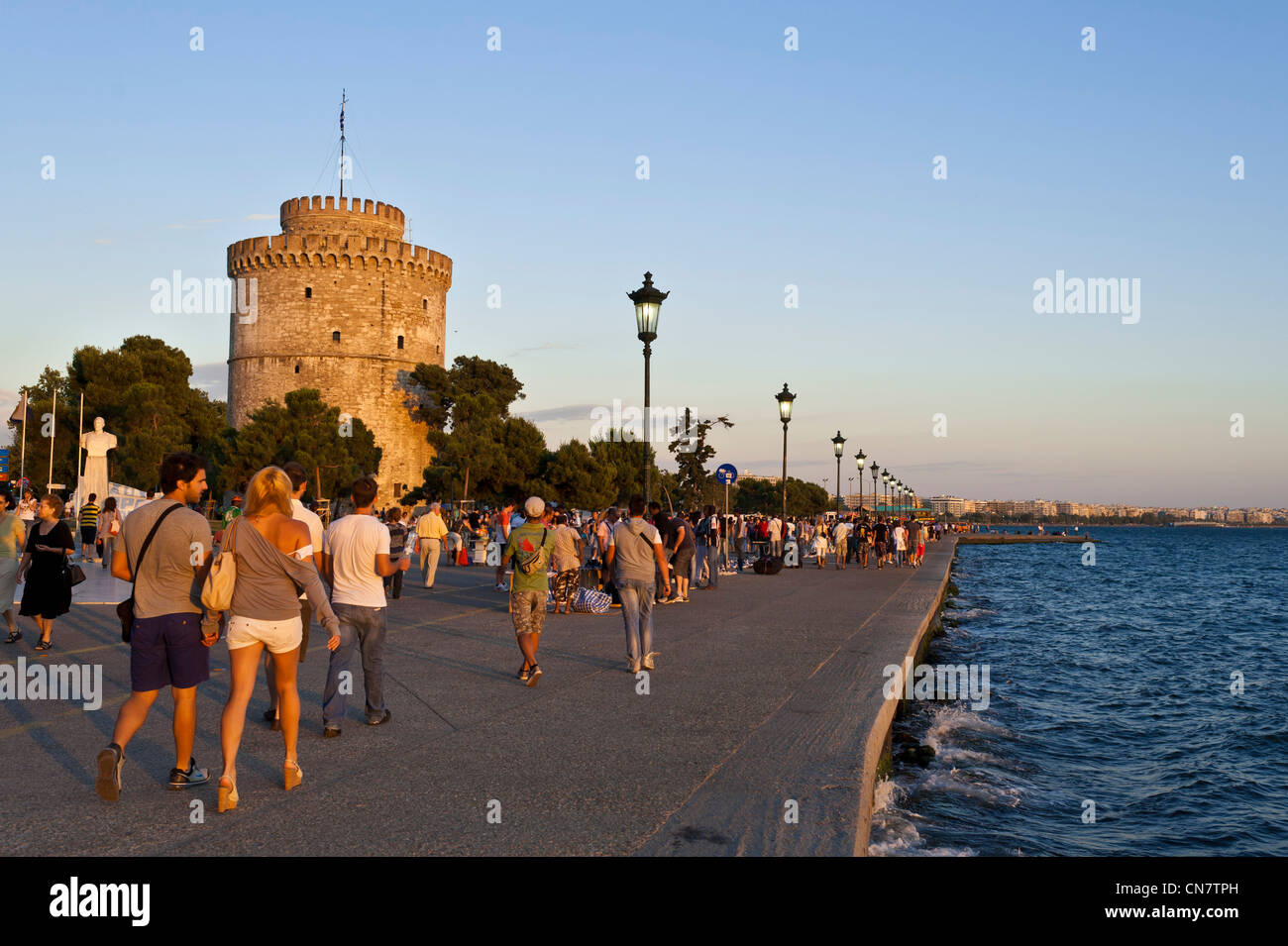 Greece, Macedonia, Thessaloniki, the promenade by the sea Leoforos ...