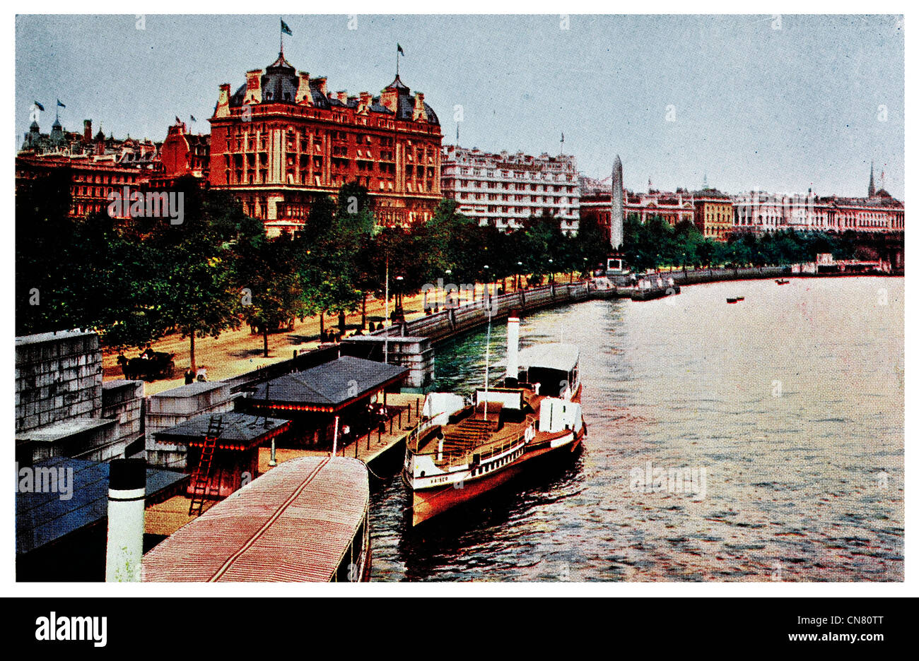 London Thames River embankment 1905 Stock Photo - Alamy