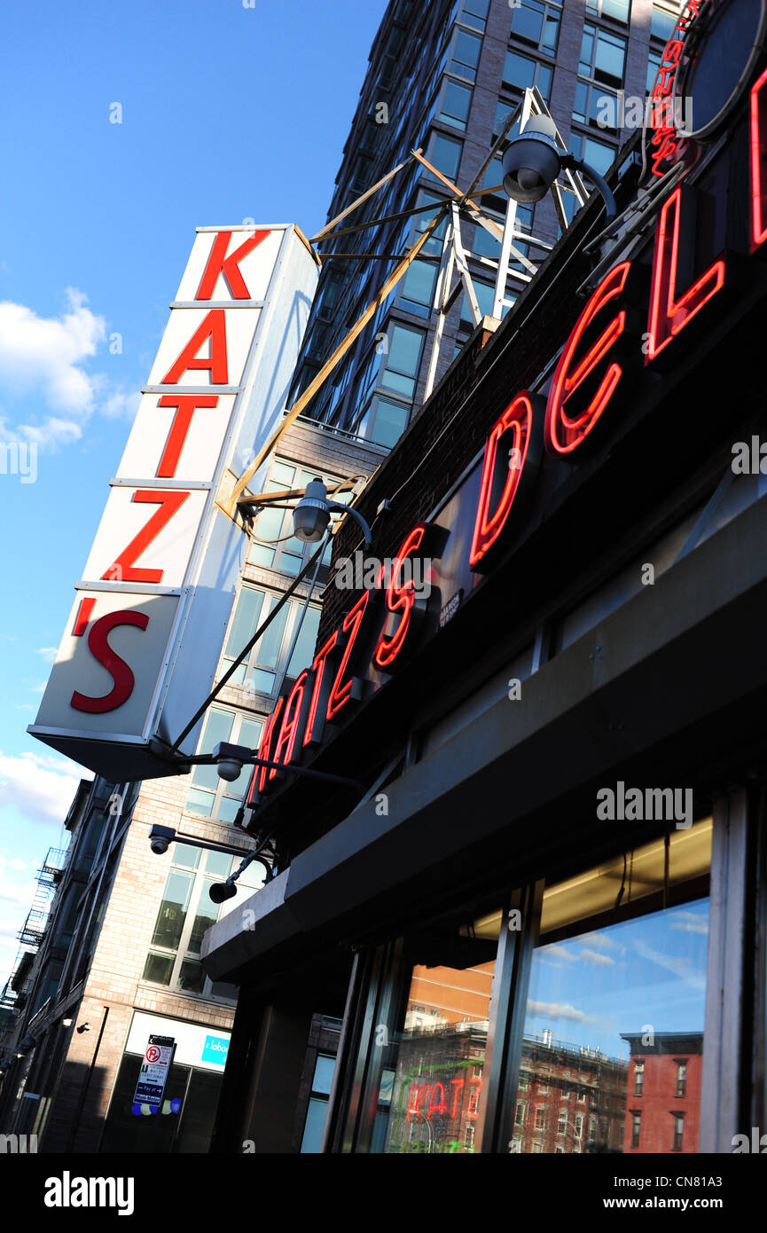 USA New York City Manhattan Katz's Delicatessen Deli - Exterior day ...