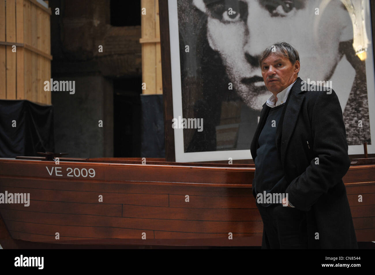 Braco Dimitrijevic well know ex-Yugoslavian artist posing for portrait ...