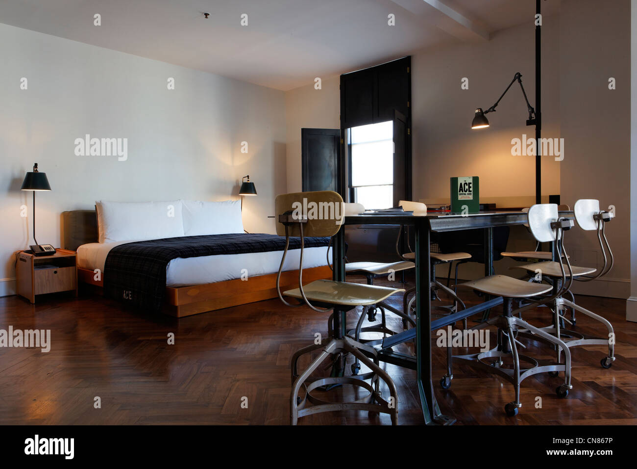 Ace hotel new york room hi-res stock photography and images - Alamy