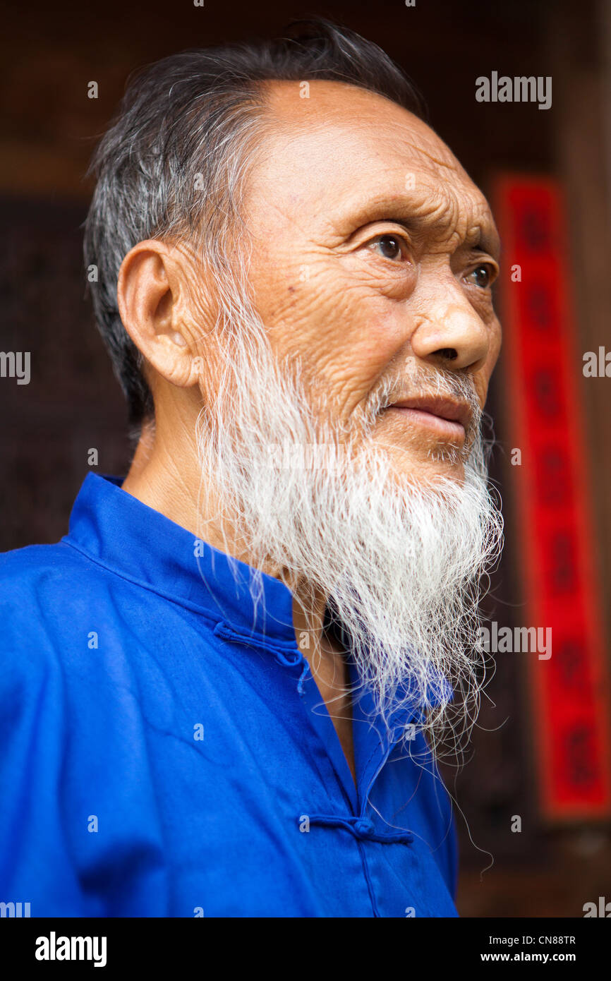 Portrait of Buyi old man, Buyi village, Zhen Shan , Guizhou, China ...