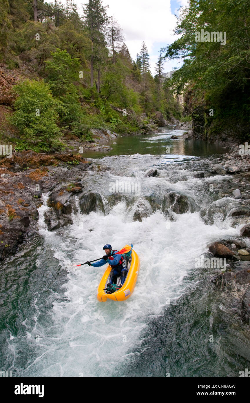 Inflatable kayak hi-res stock photography and images - Alamy