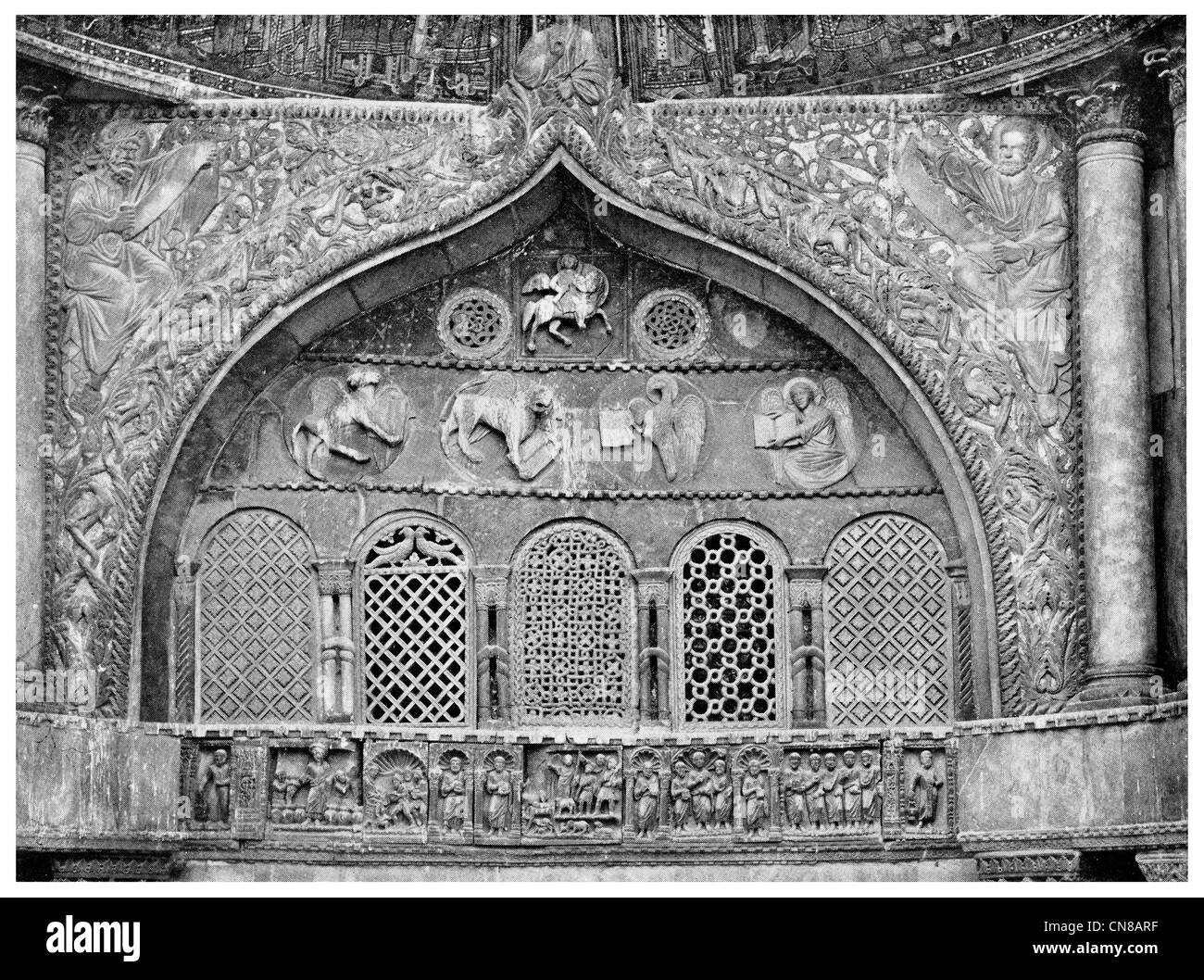 Architecture publicity Black and White Stock Photos & Images - Alamy