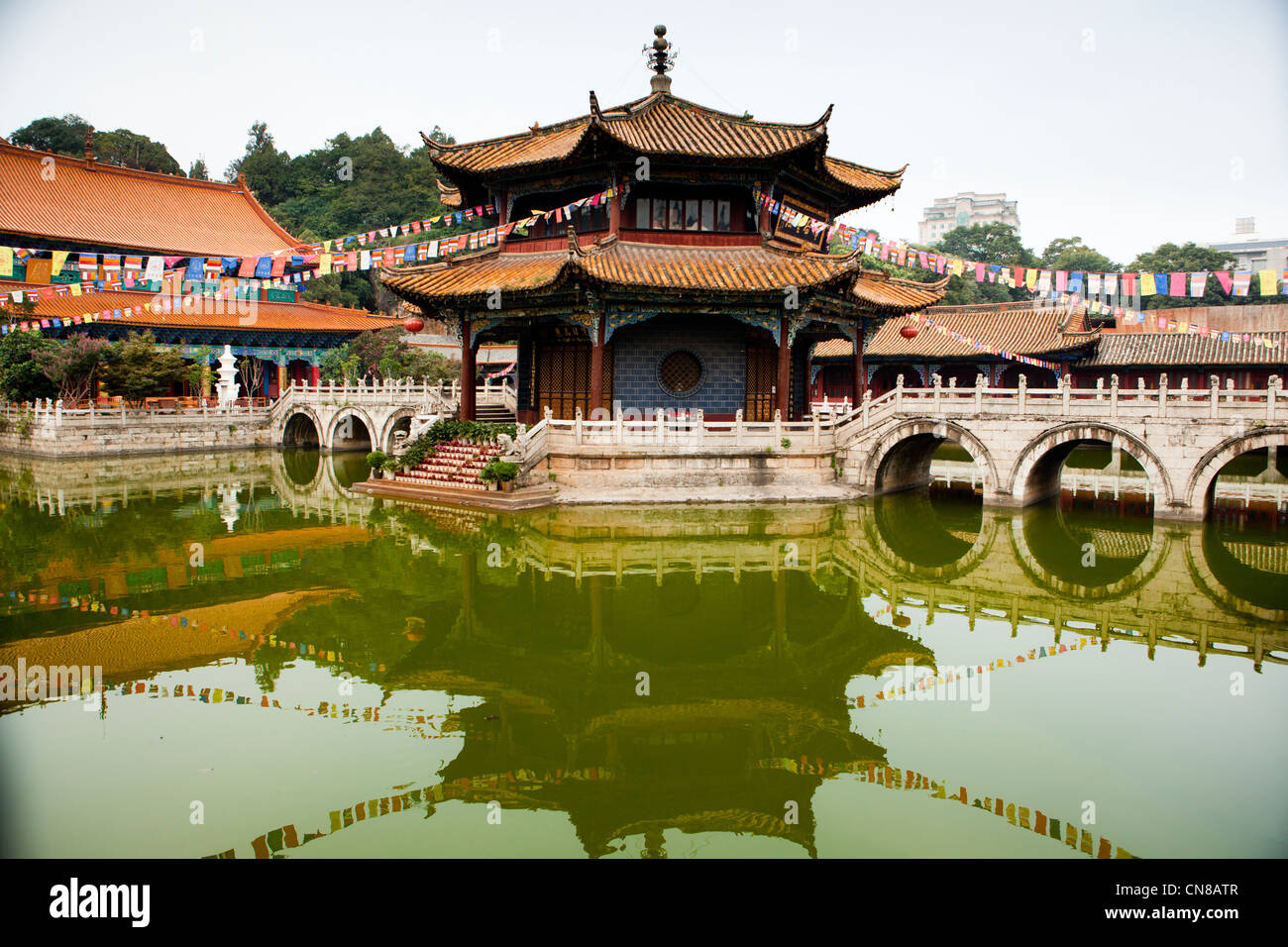Yuantong Temple, Kunming, Yunnan, China Stock Photo - Alamy