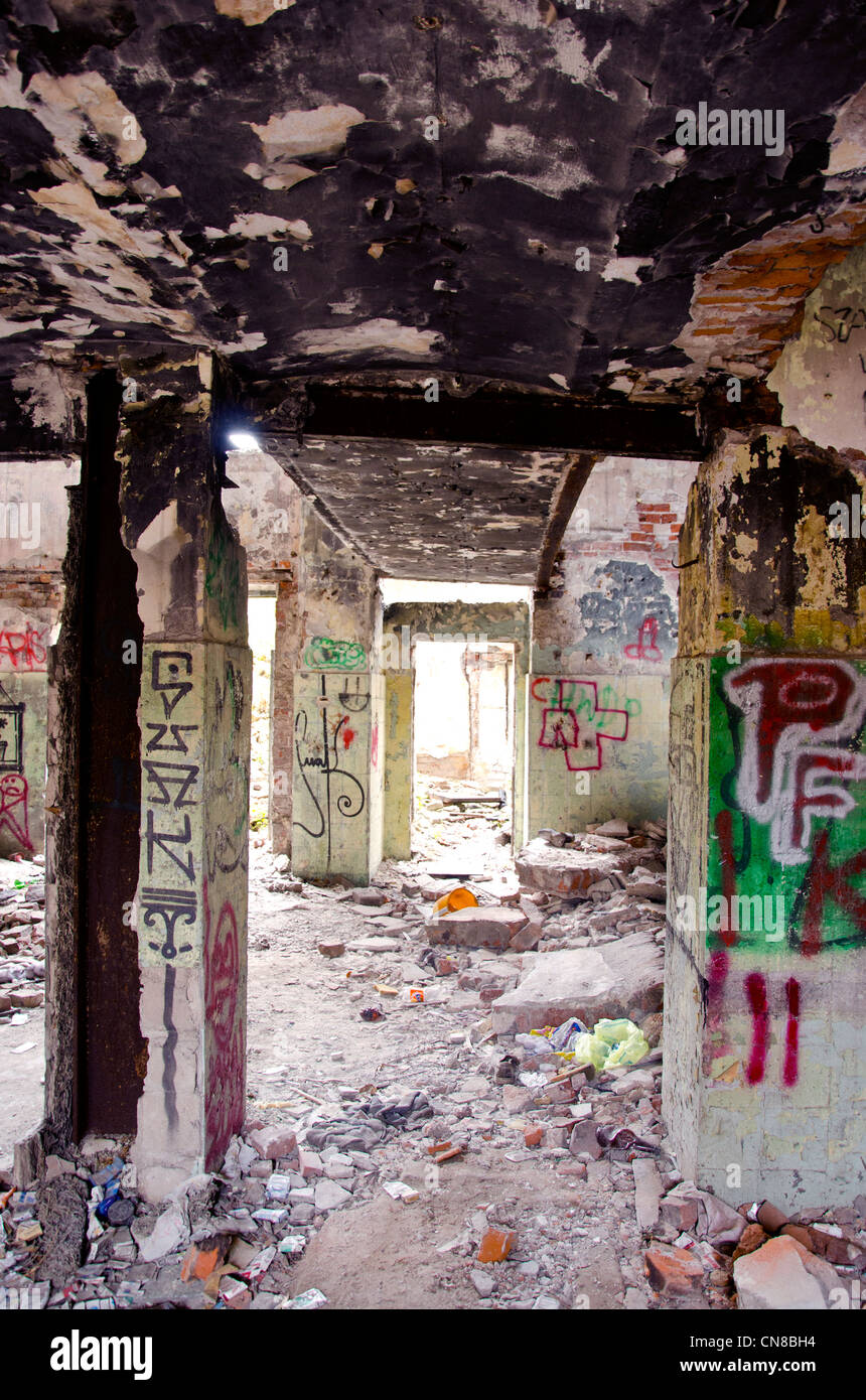 old urban house ruins in the eastern Europe Stock Photo - Alamy