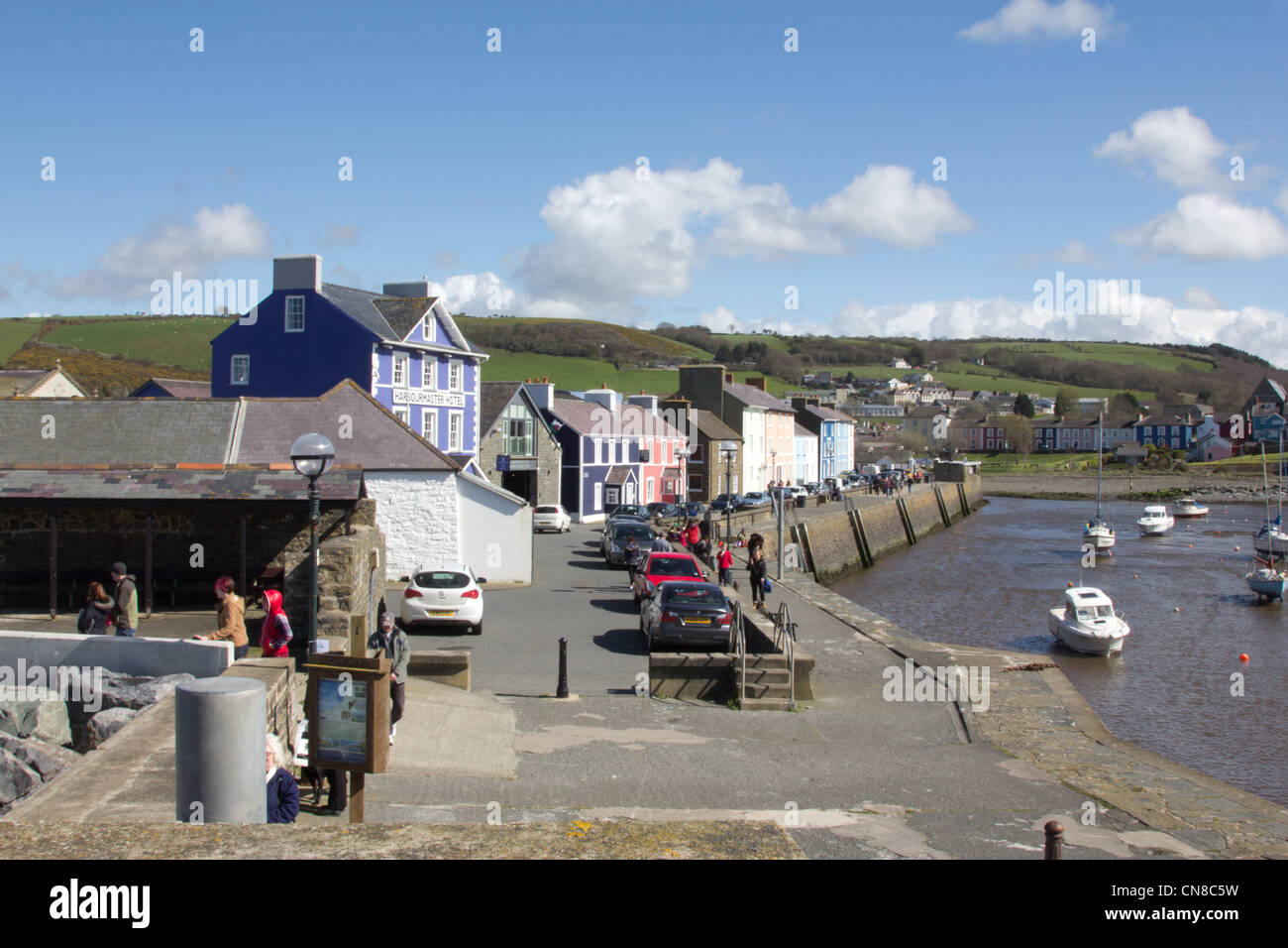 Aberaeron harbour, Harbourmaster Hotel and mouth of the river Aeron ...