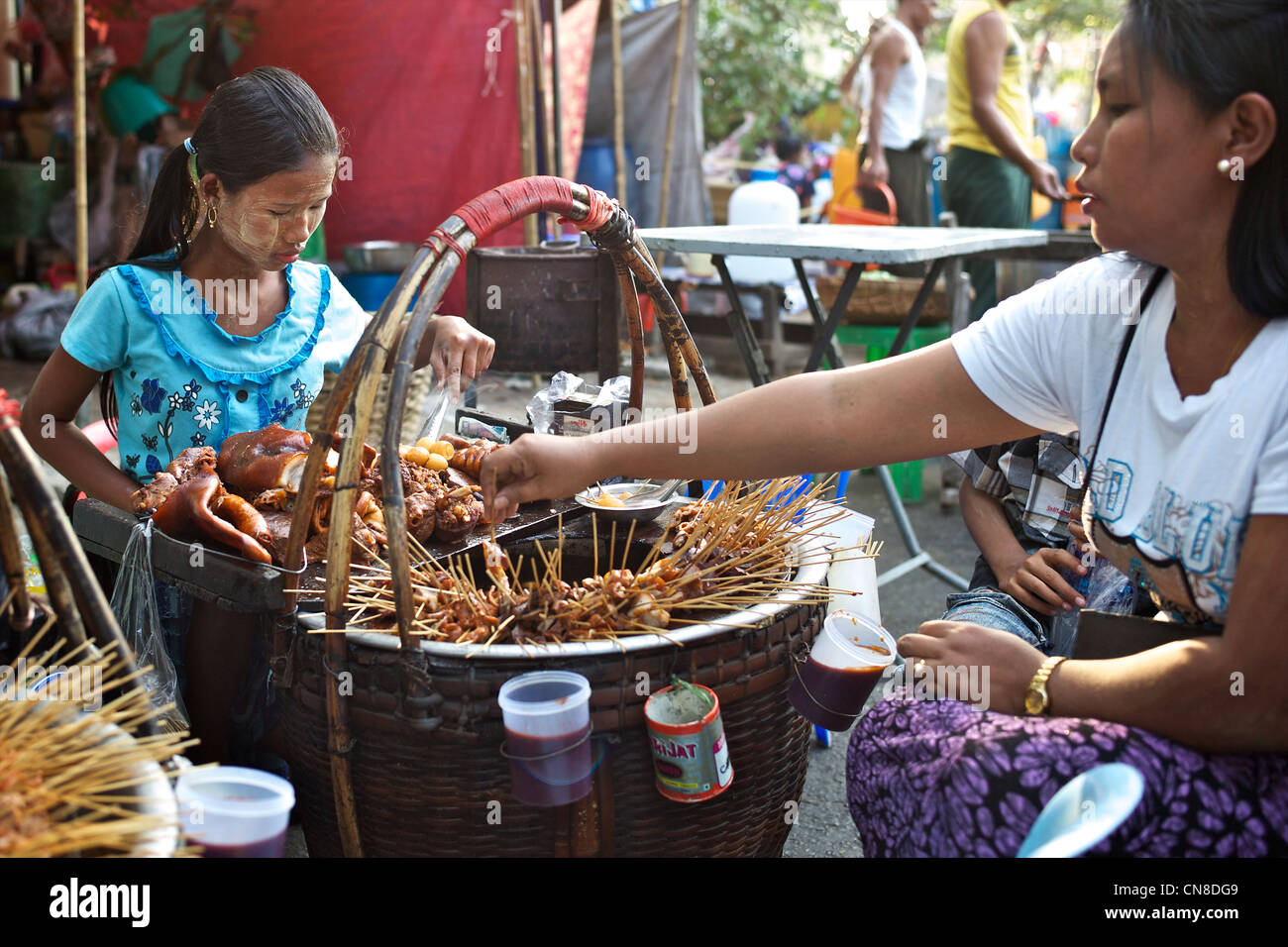 Eating street food on the streets of Yangon (Rangon), Myanmar (Burma ...