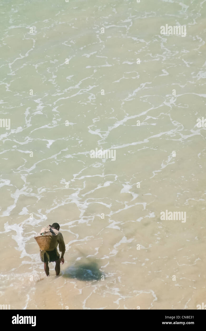 Back from fishing in Fort Dauphin (Tolagnaro), southern Madagascar ...