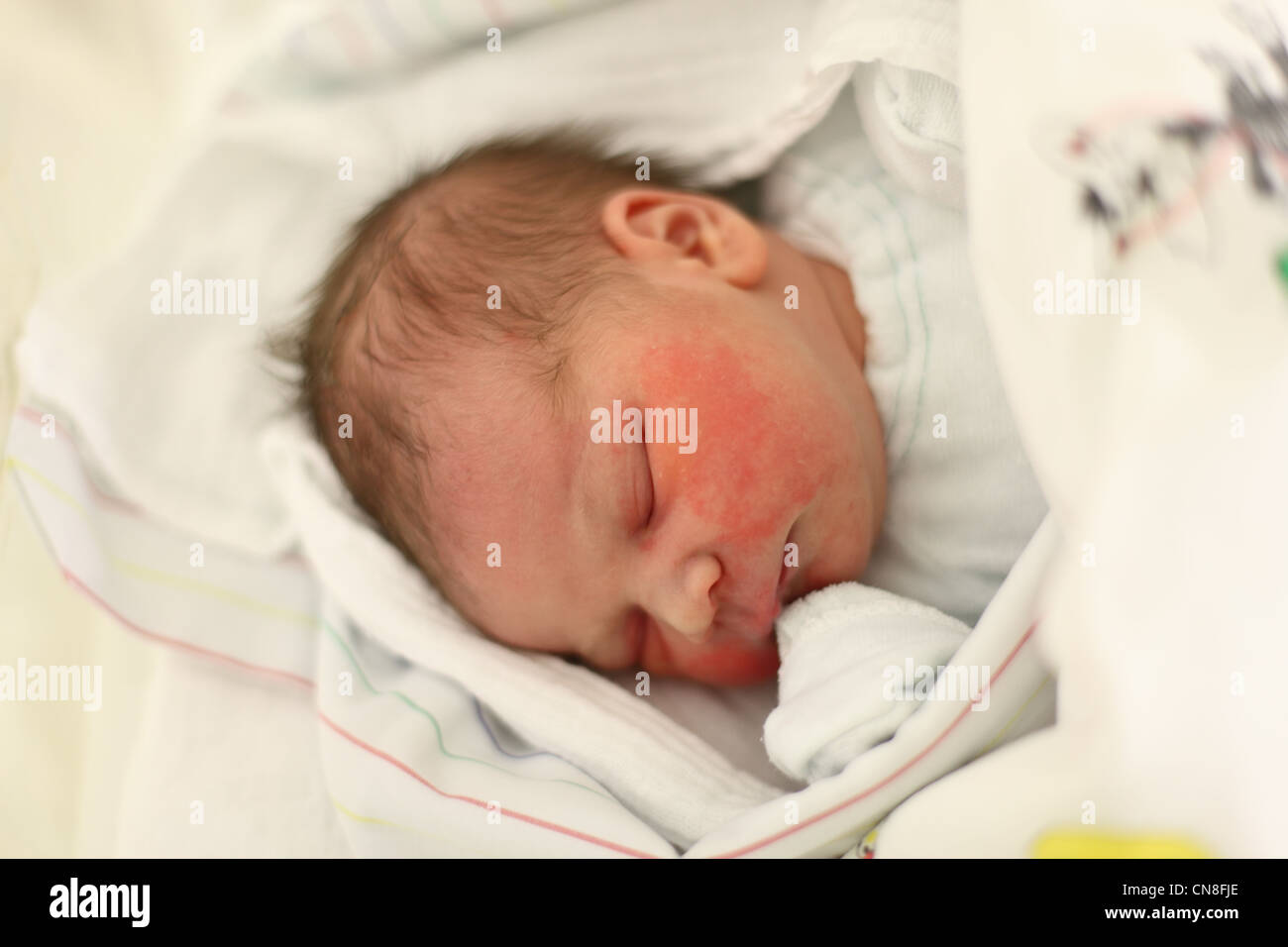 Newborn baby minutes after the birth Stock Photo - Alamy