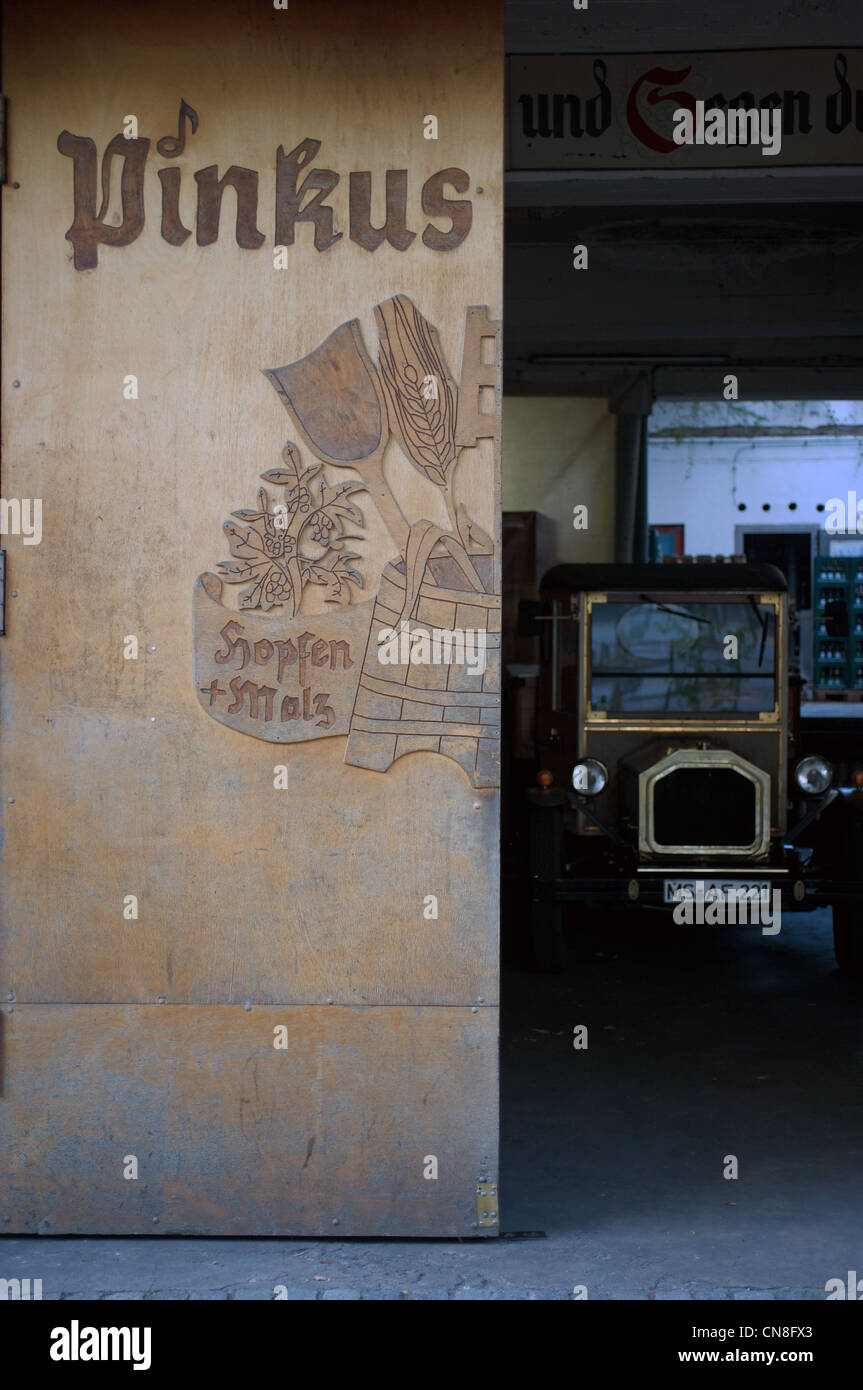 Pinkus hi-res stock photography and images - Alamy