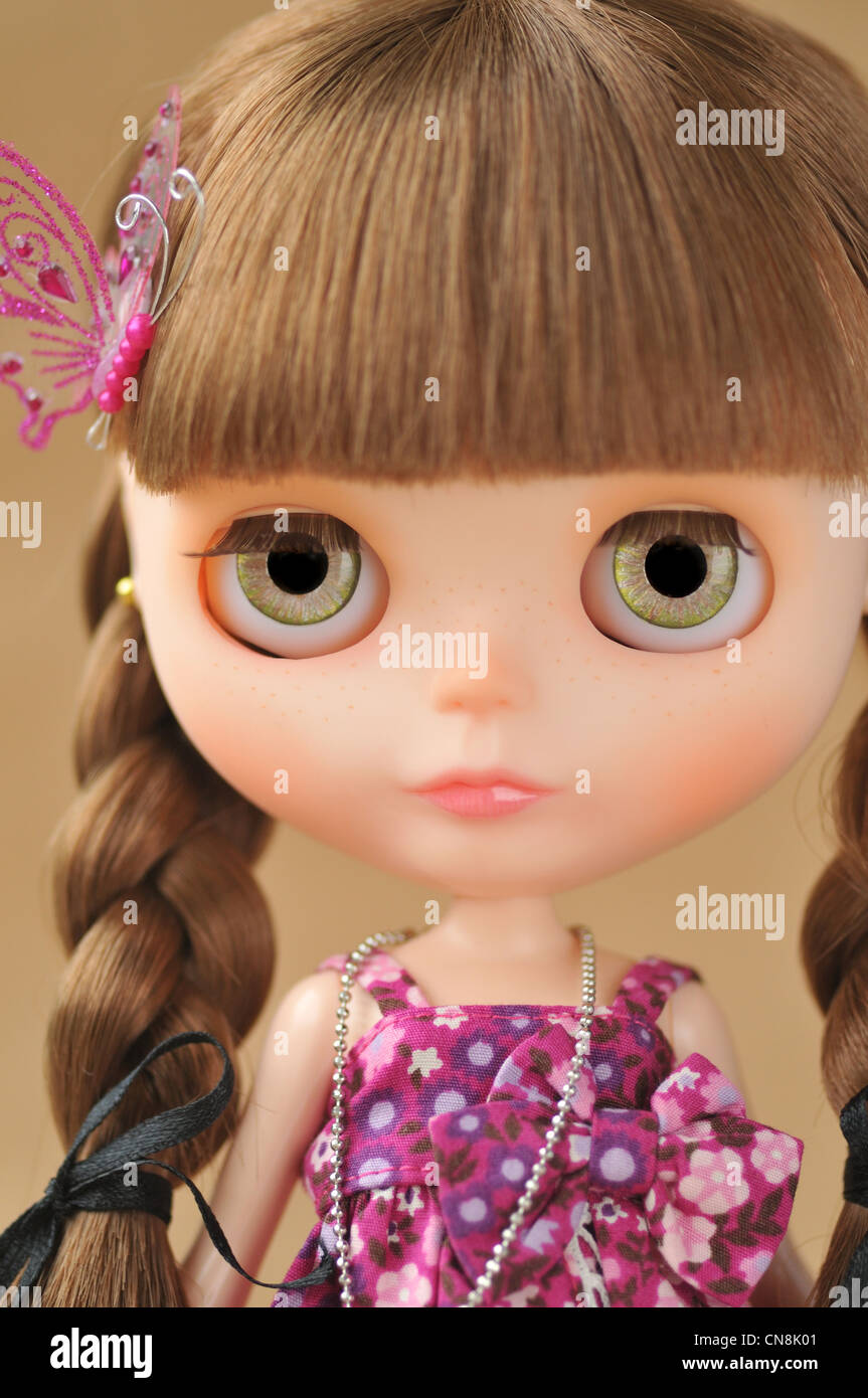 Blythe doll with green eyes and hi-res stock photography and images - Alamy
