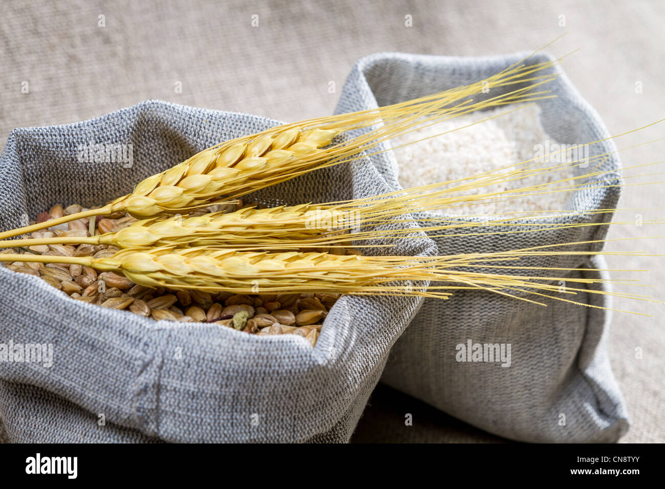 Vintage wheat sack hi-res stock photography and images - Alamy