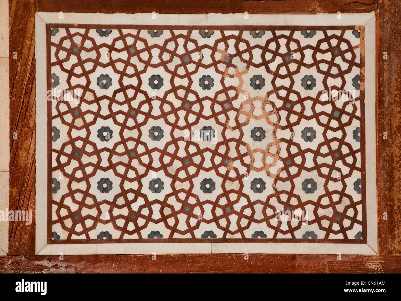 India Islamic Geometric Pattern Stock Photos & India Islamic Geometric ...