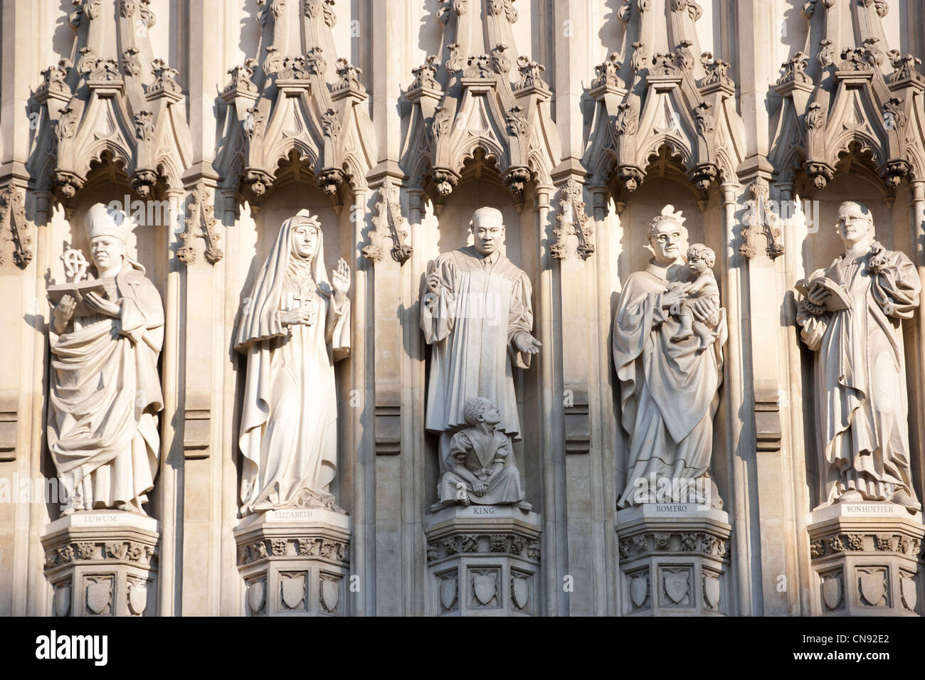 Martin luther king statue westminster hi-res stock photography and ...