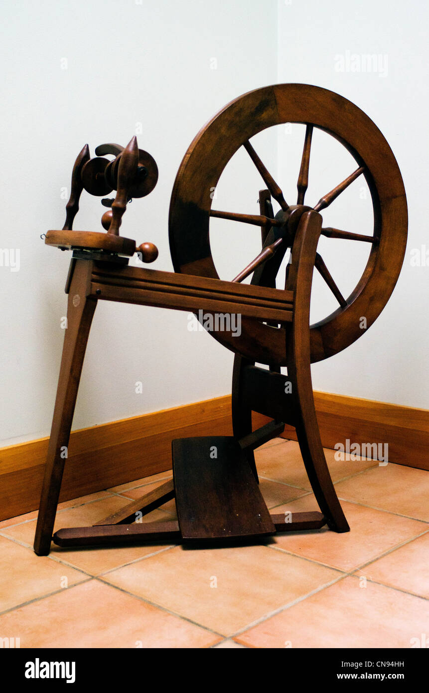 Antique Wood Loom High Resolution Stock Photography and Images - Alamy