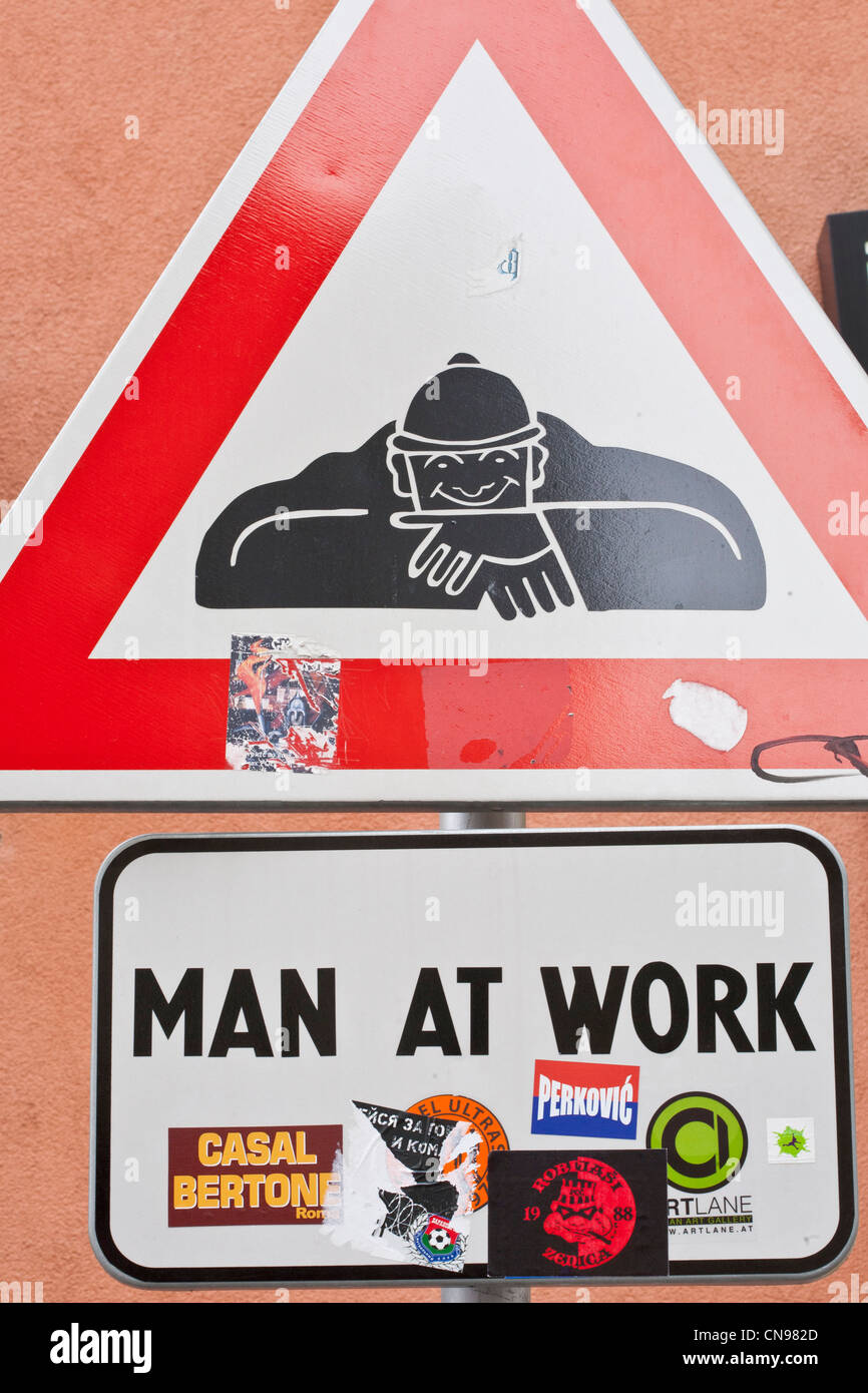 Center plate hi-res stock photography and images - Alamy