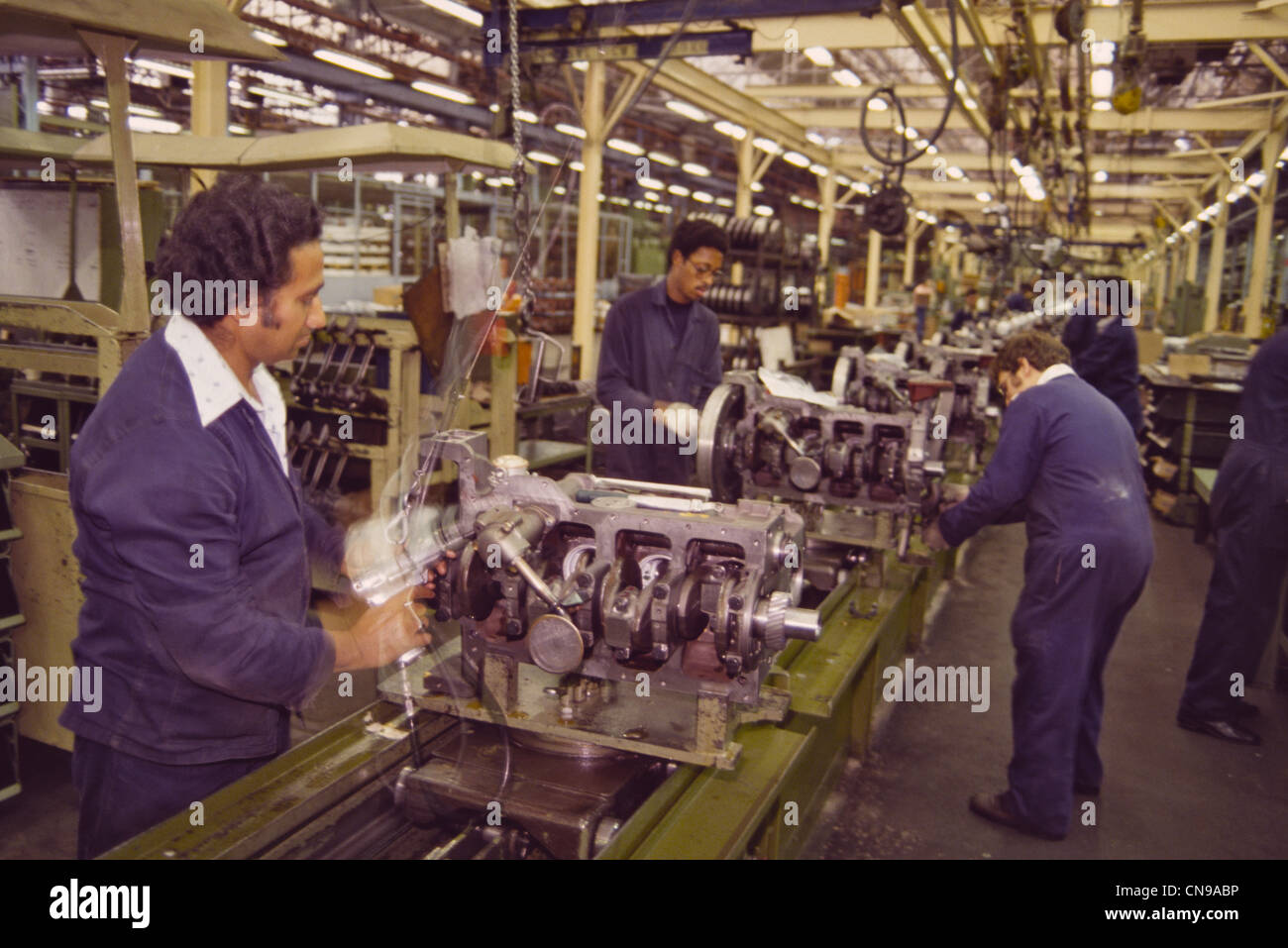 UK car factory Stock Photo - Alamy