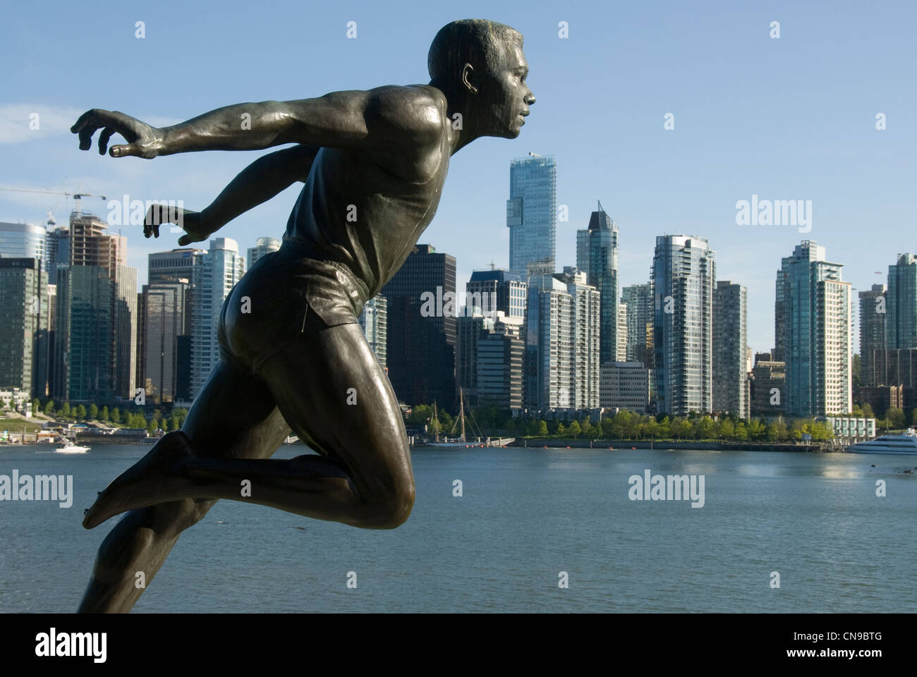 Human statue in central park hi-res stock photography and images - Alamy