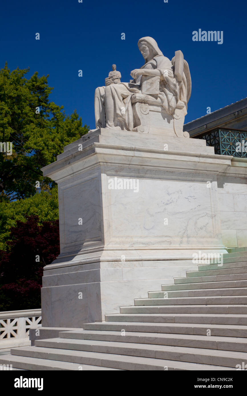 Contemplation justice marble statue supreme hi-res stock photography ...