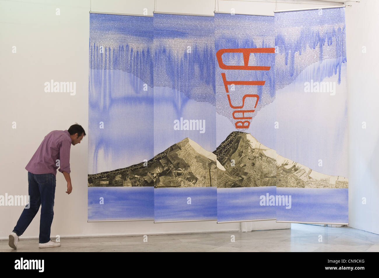 Palazzo delle arti naples hi-res stock photography and images - Alamy