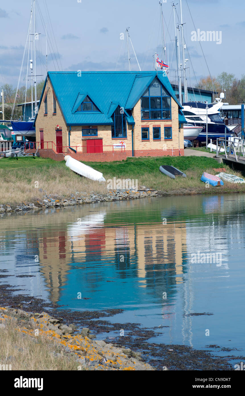 Burnham on crouch rnli marina hi-res stock photography and images - Alamy