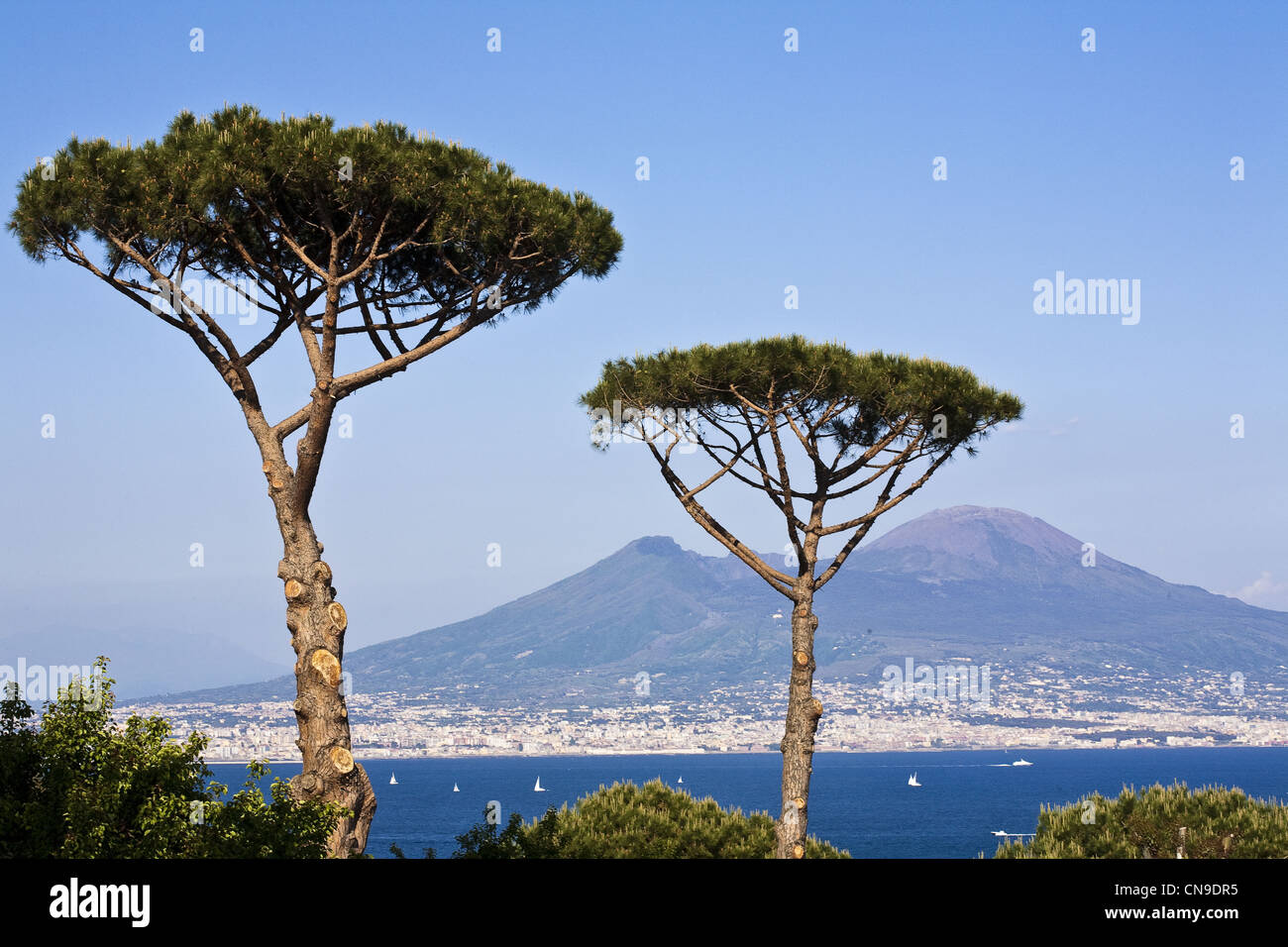 Italy, Campania, Naples, View over the bay and Mount Vesuvius from the ...