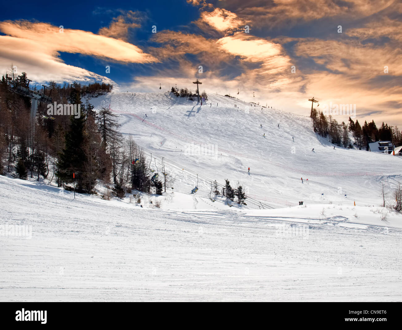 Piste markers hi-res stock photography and images - Alamy