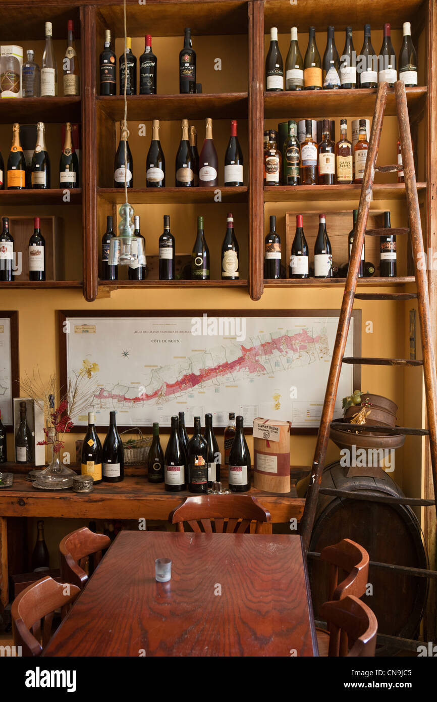 Wine cave nice hi-res stock photography and images - Alamy