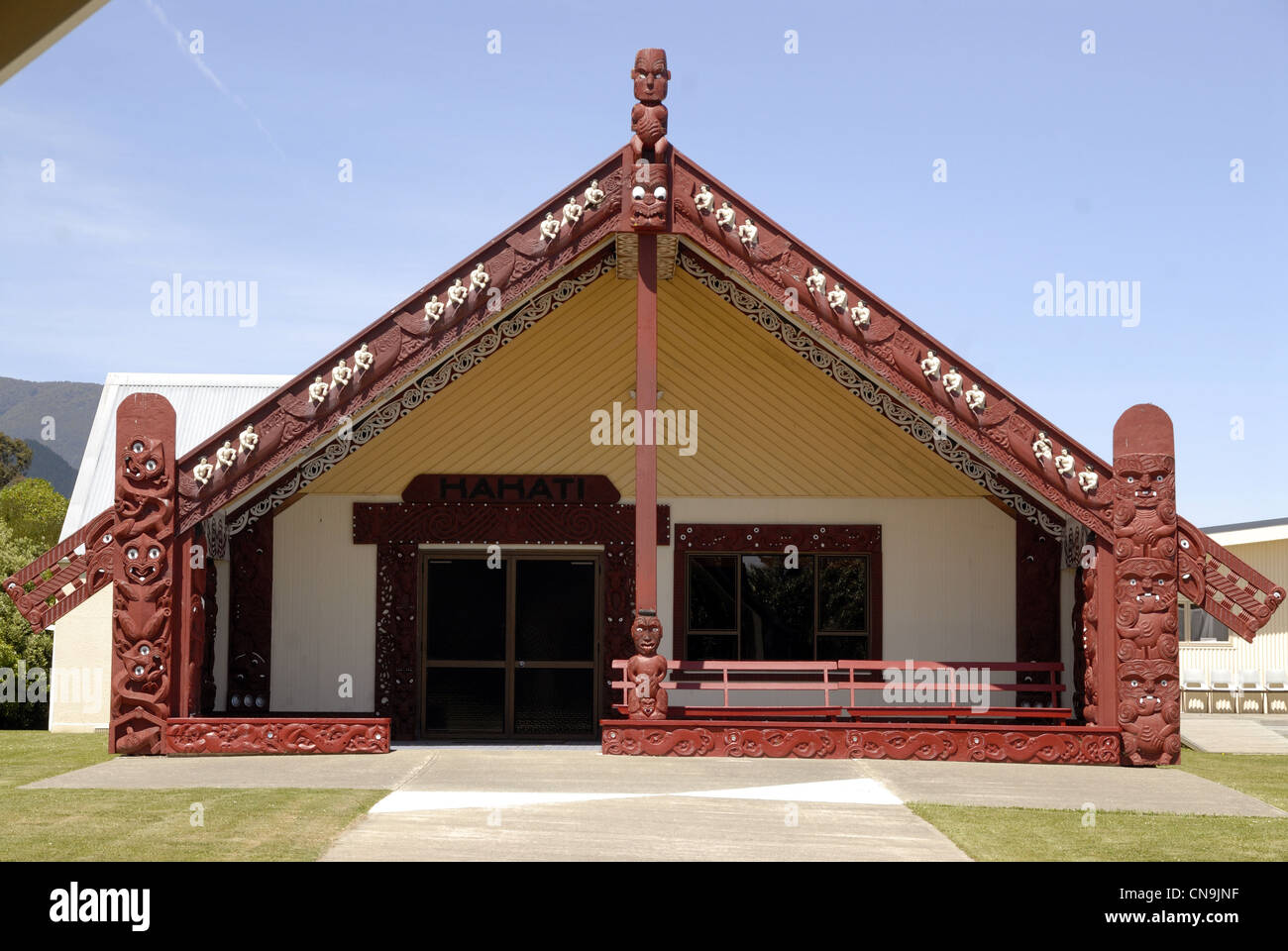 Maori meeting house nelson new hi-res stock photography and images - Alamy