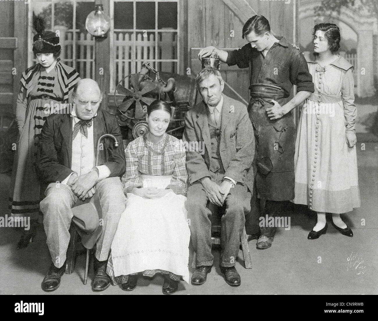 Vintage photo group people hi-res stock photography and images - Alamy