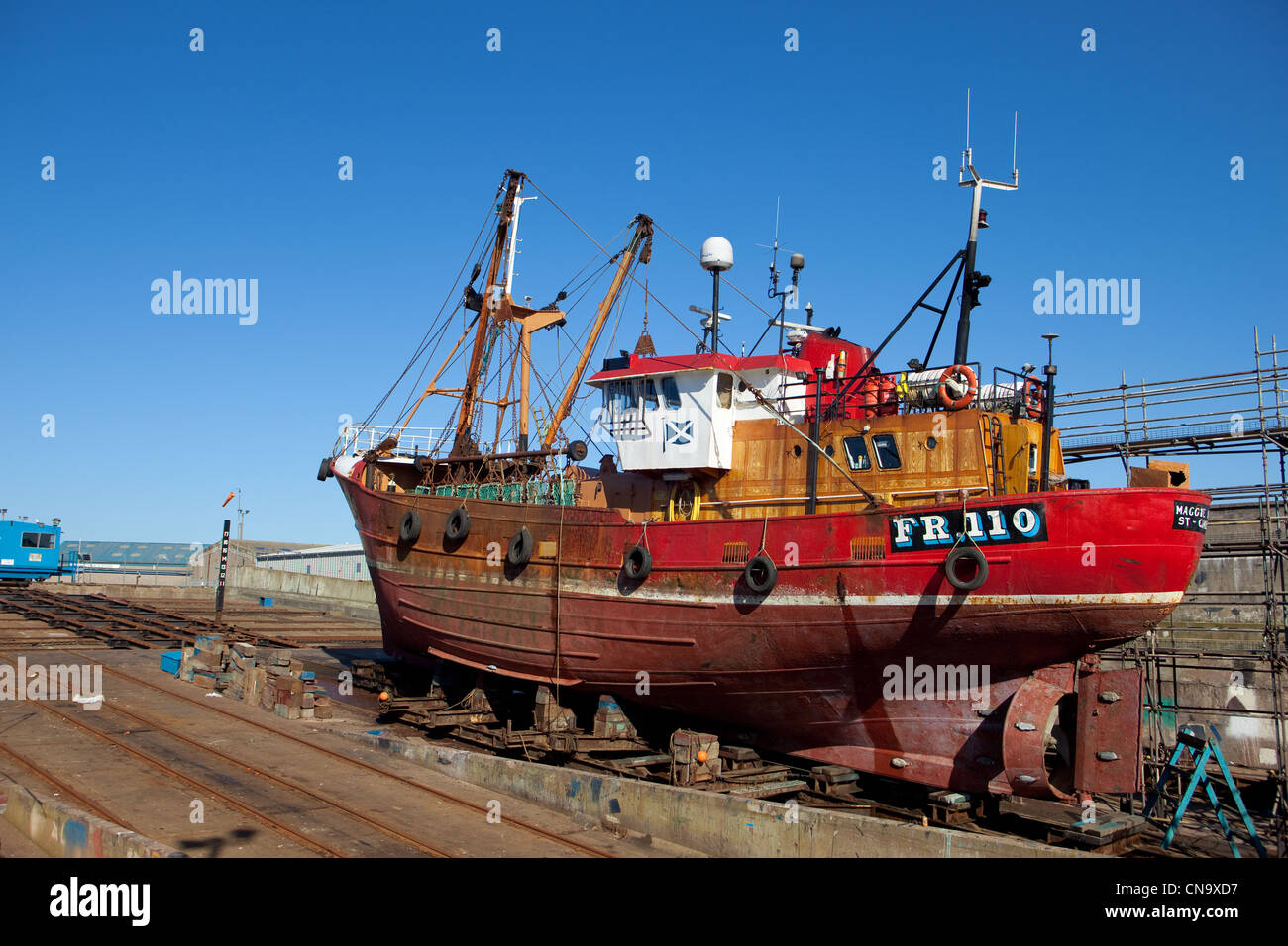 Fishing boats in peterhead harbour hi-res stock photography and images ...