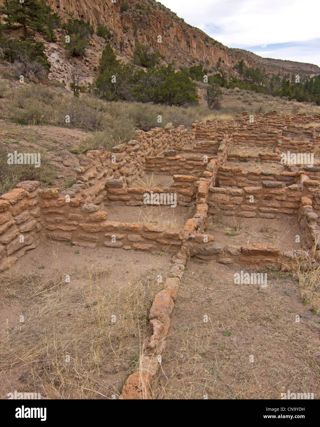 Native american construction hi-res stock photography and images - Alamy